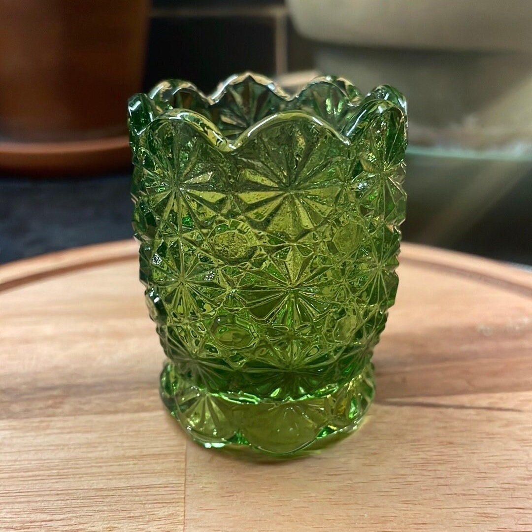 Vintage LE Smith Glass Toothpick Holder Daisy & Button - Green - Etsy