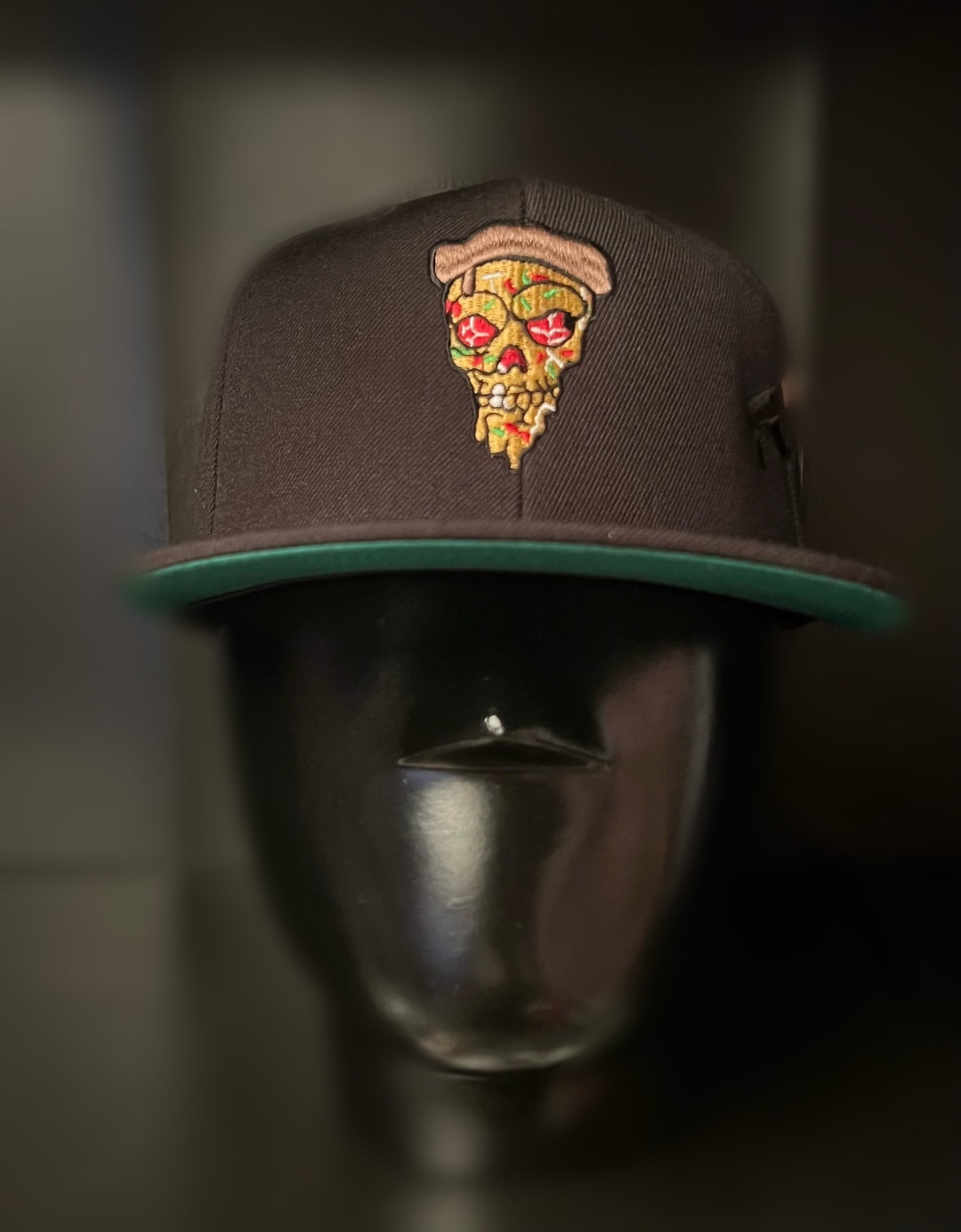 La Chapizza JGL Gorra Snapback Black Flat Bill Cap Markitos Toys Mexico ...