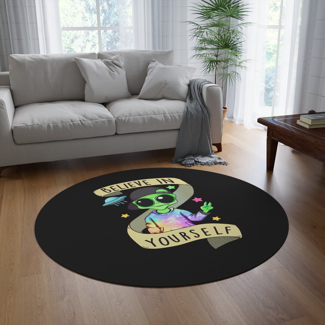 Motivational Alien Quote Round Rug for Floor Dark Alien UFO Inspiration ...