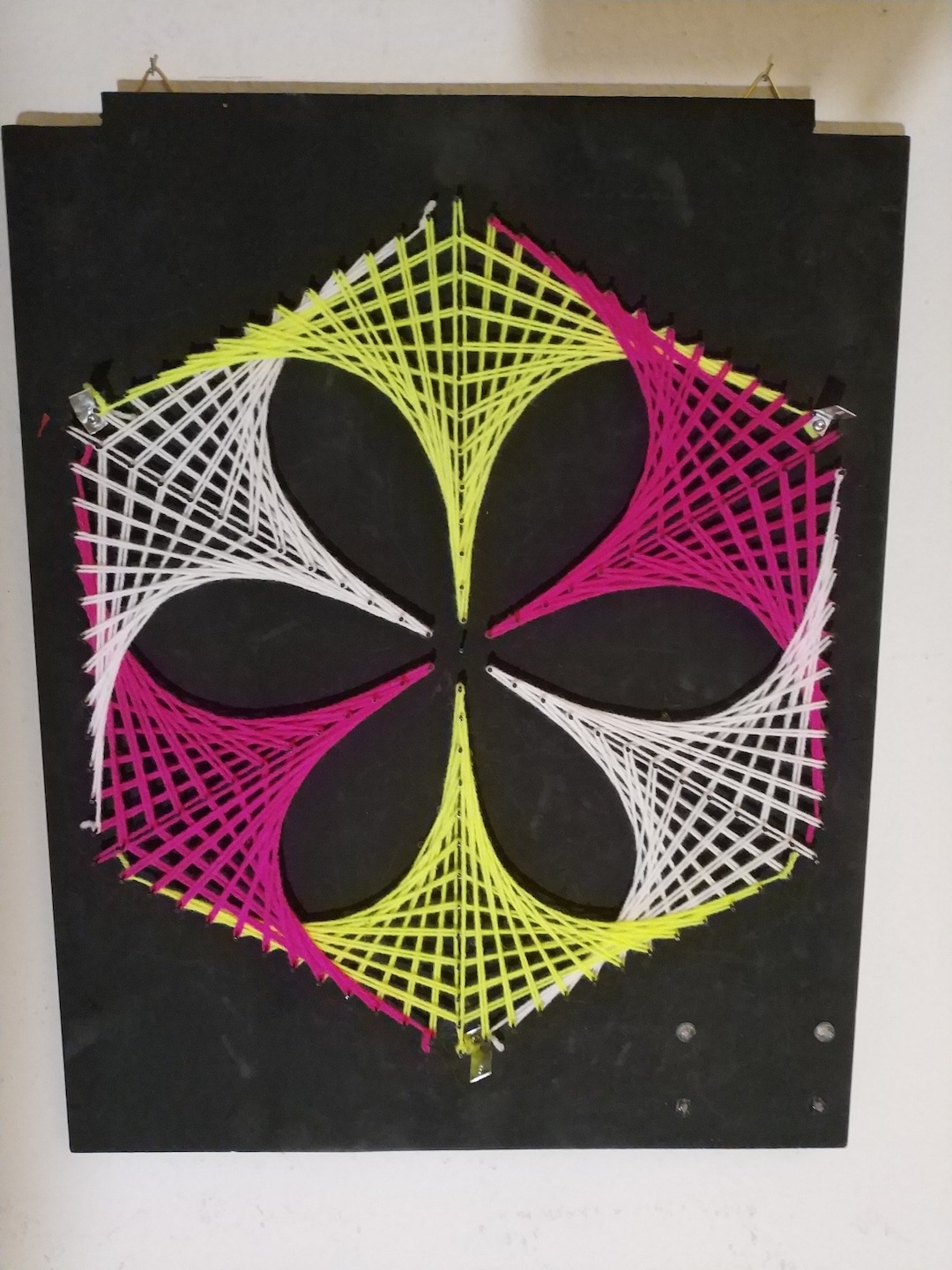 Hexagon UV string art "flower" - 12 UV-LED mit vielen Pattern - Etsy.de