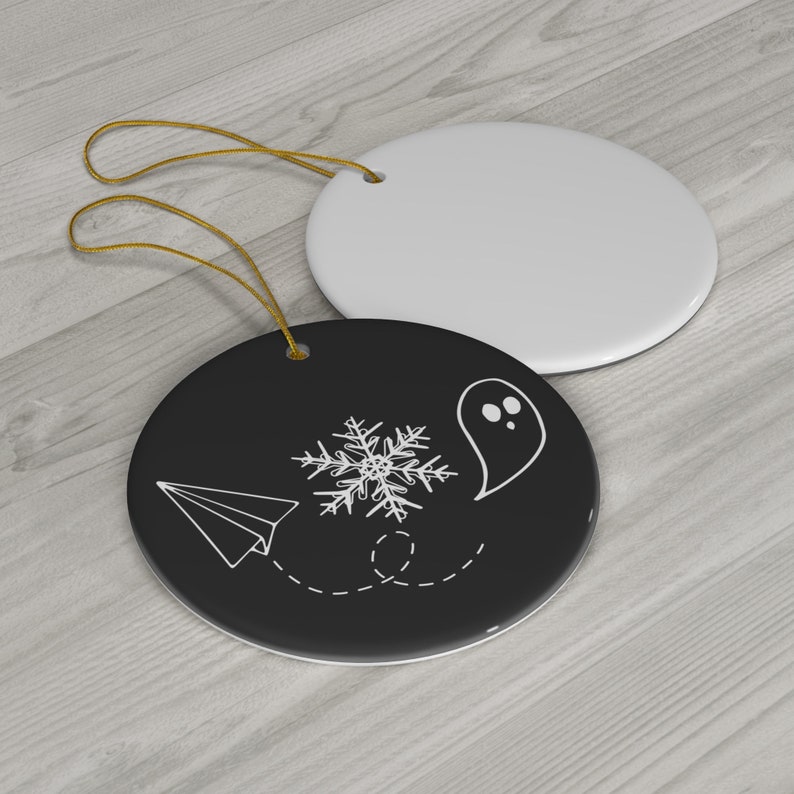 Paper, Snow, a Ghost | Friends Tv Show Inspired Ceramic Ornament, 4 ...