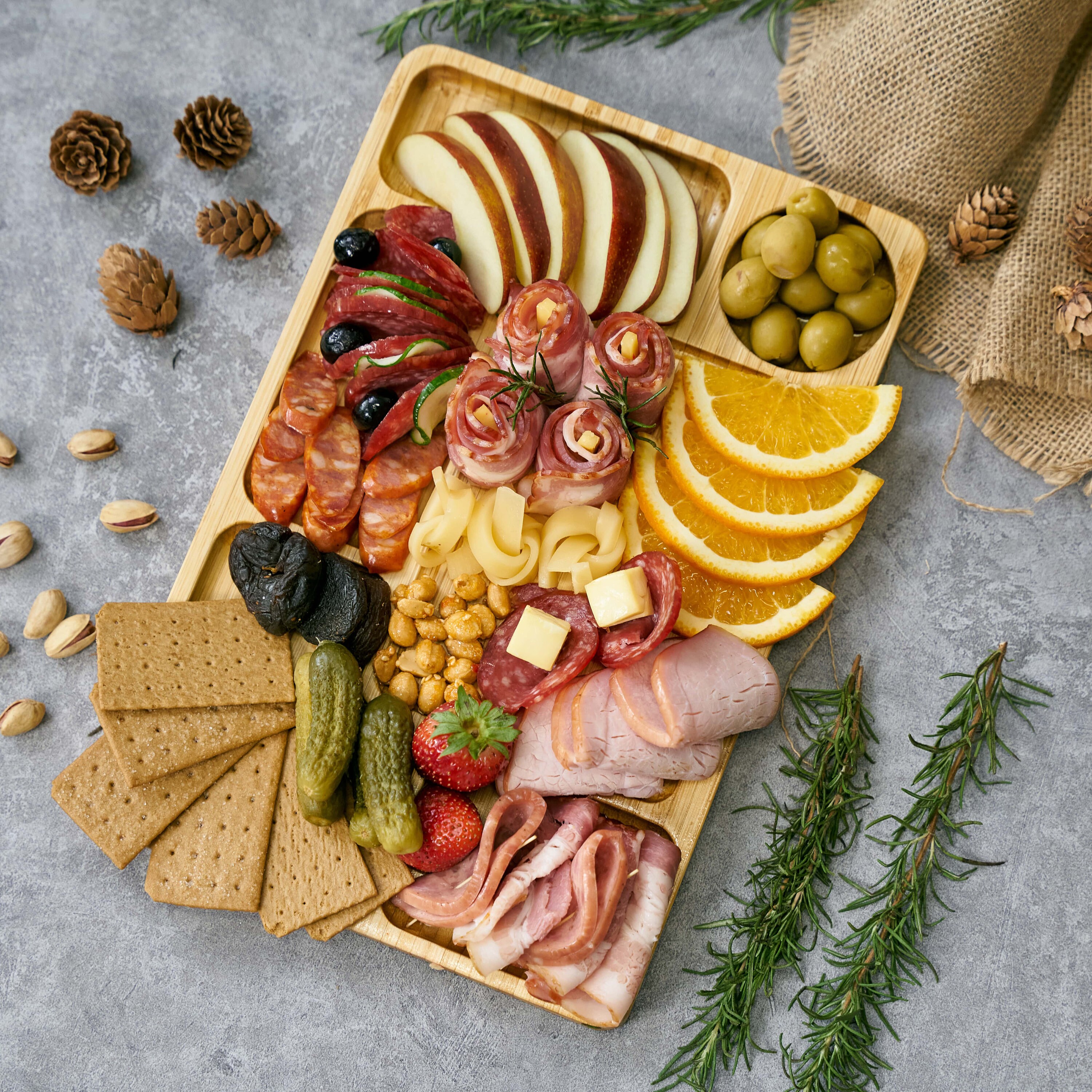 Personalised Bamboo Cheese Board With Condiment Bowls - Etsy
