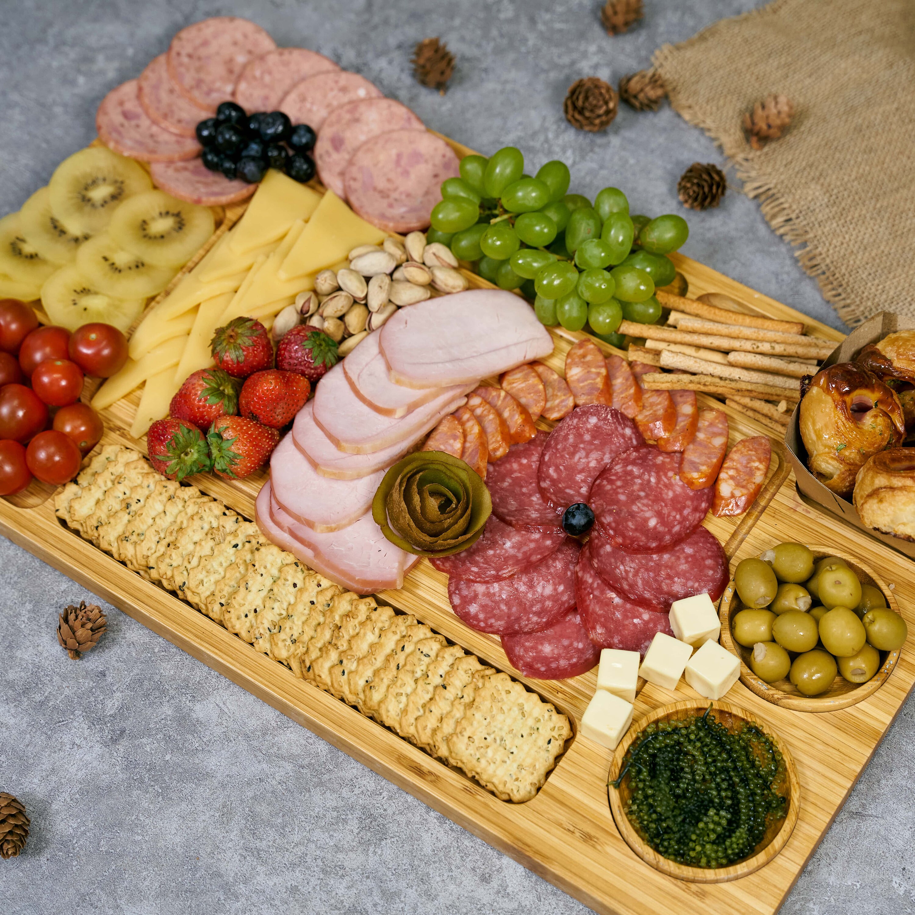 Personalised Bamboo Cheese Board With Condiment Bowls - Etsy