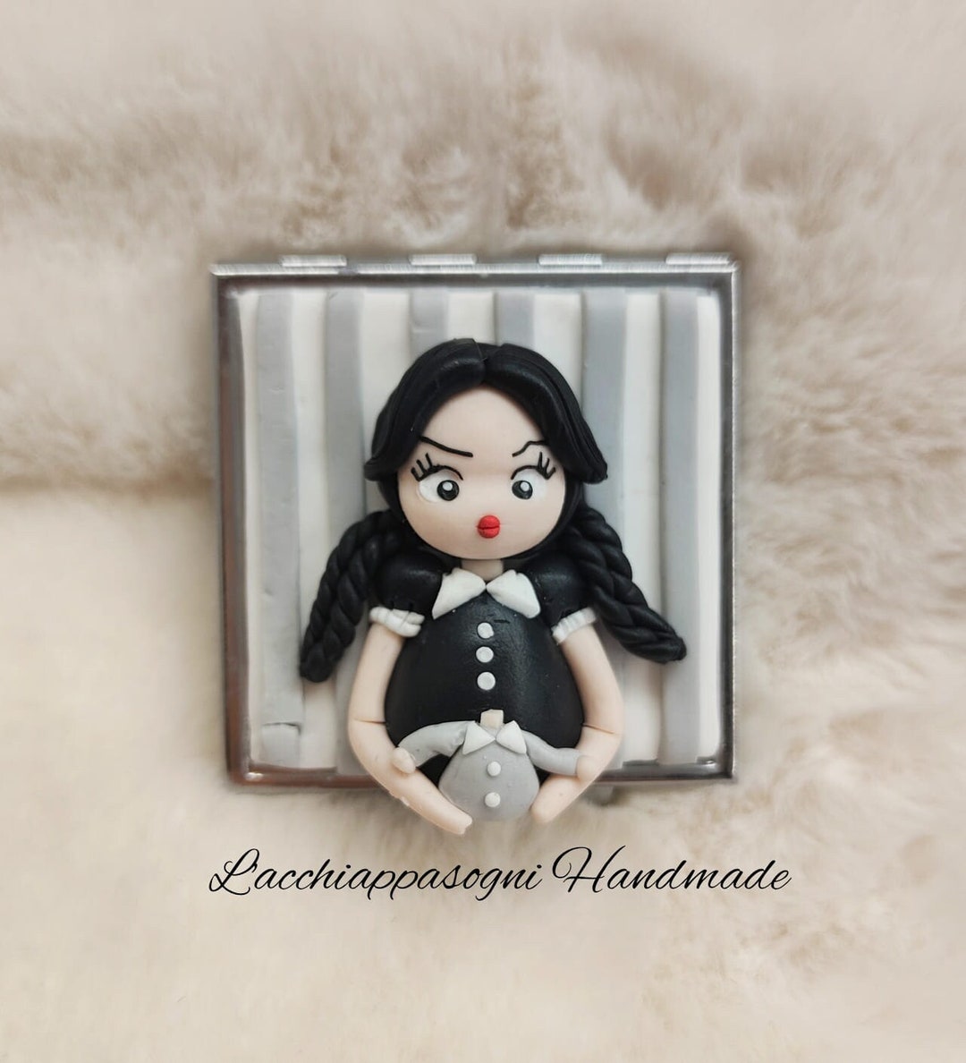 MIRROR WEDNESDAY ADDAMS - Etsy