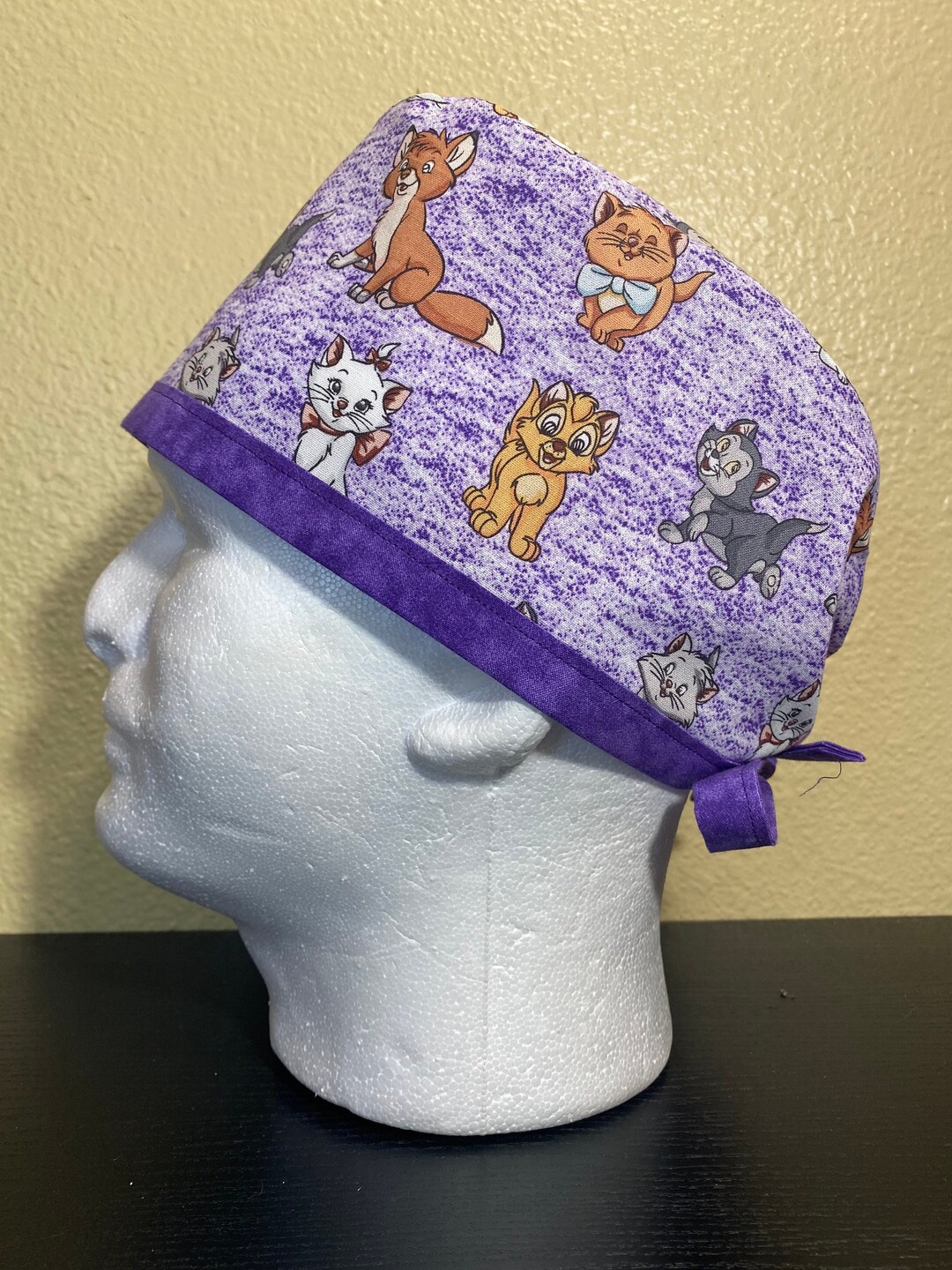 Disney Cats Pixie Scrub Cap, Scrub Caps for Women, Scrub Caps for Men ...