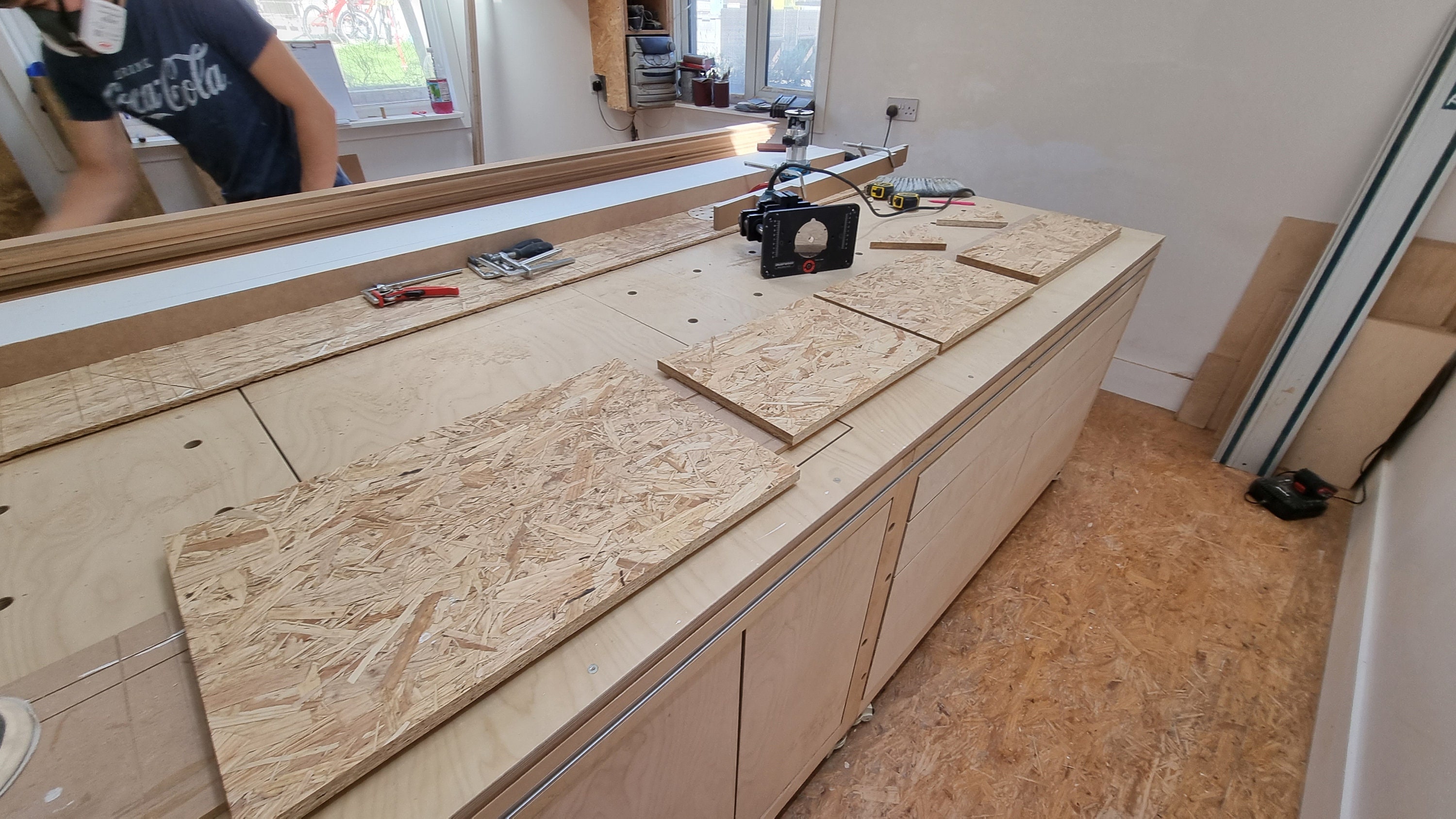 DIY Router Table Plans for 65MM Trimmer, Free Comprehensive Youtube ...