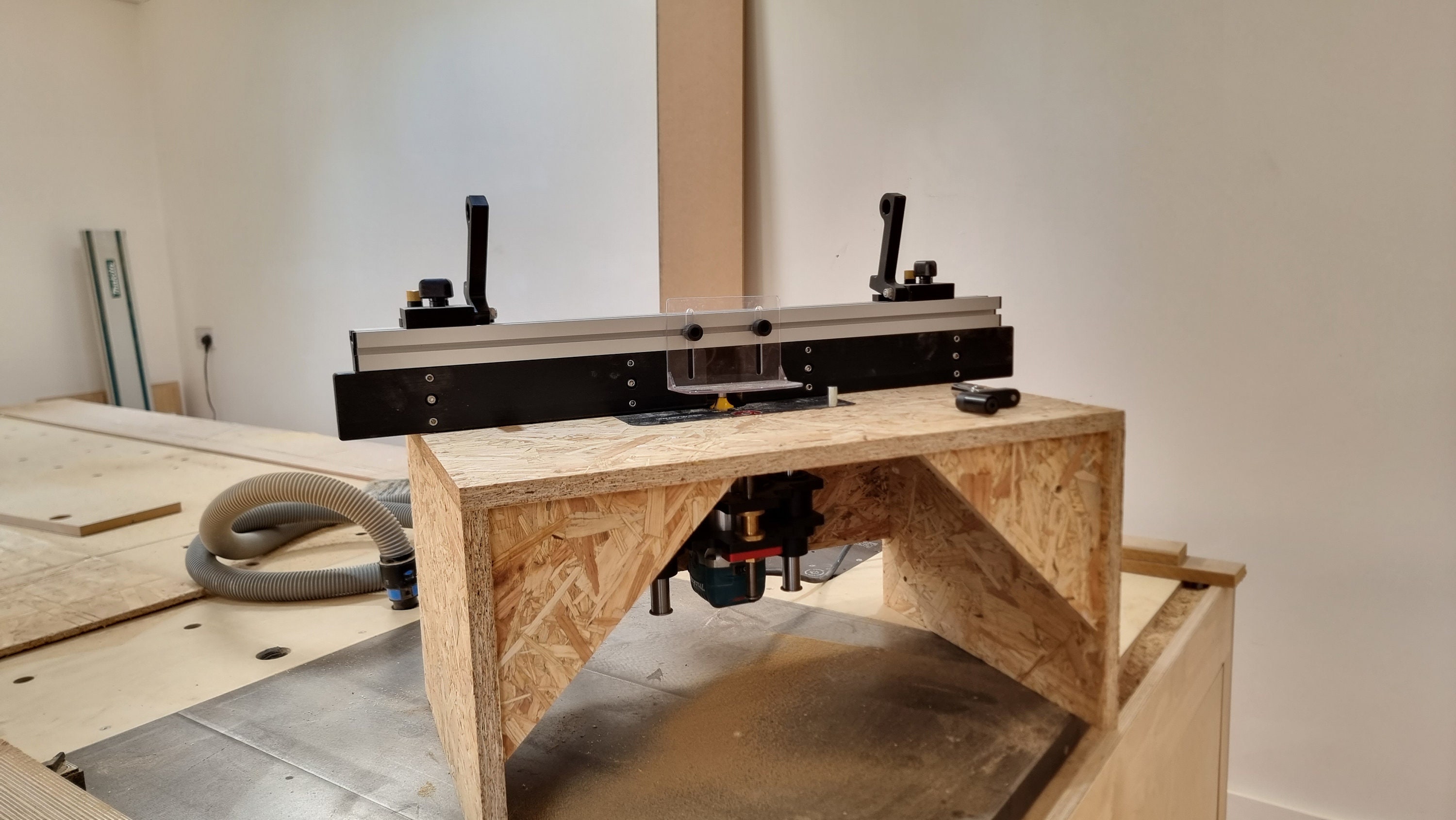 DIY Router Table Plans for 65MM Trimmer, Free Comprehensive Youtube ...