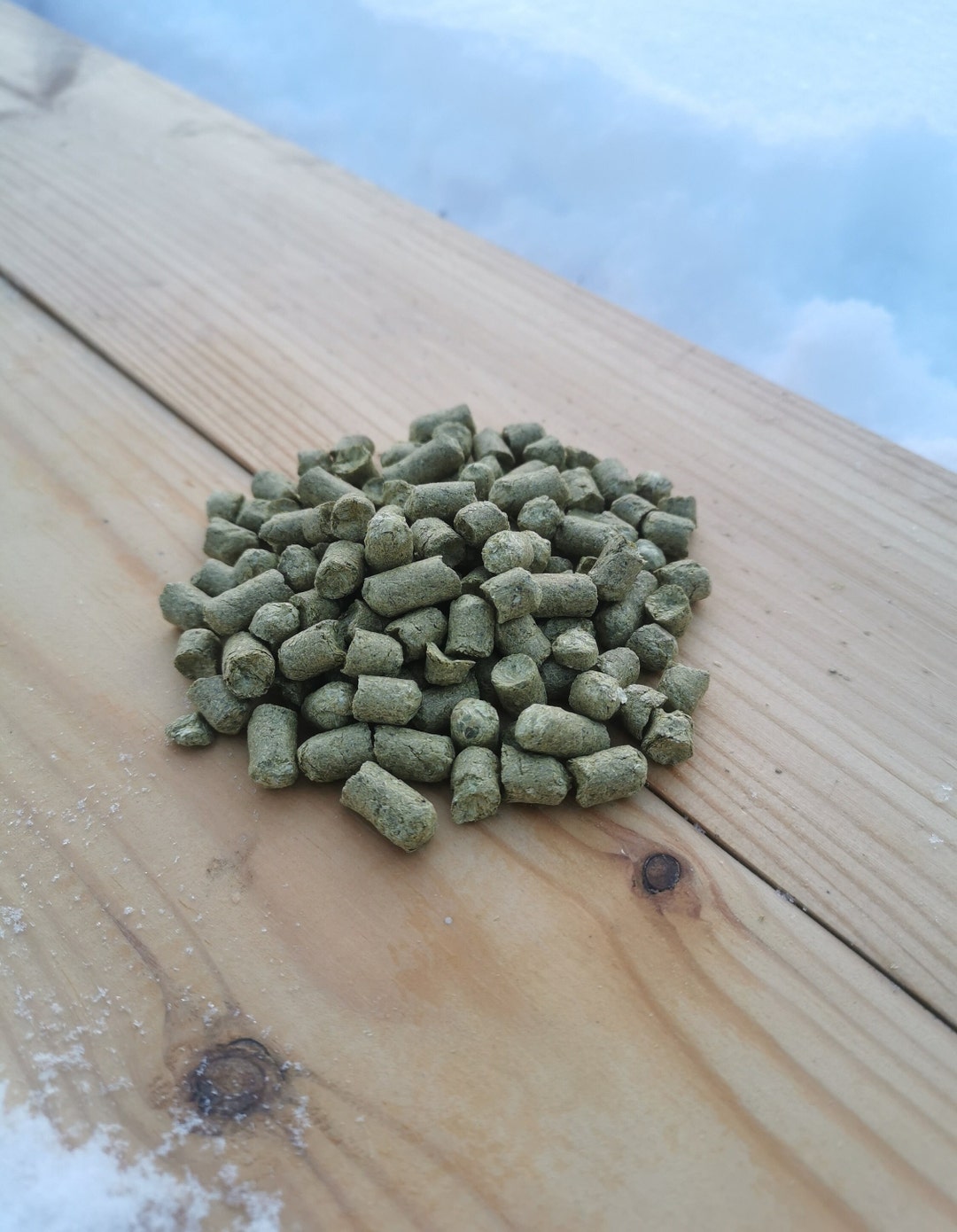 Hops Pellets, Humulus Lupulus, Dried Hops - Etsy