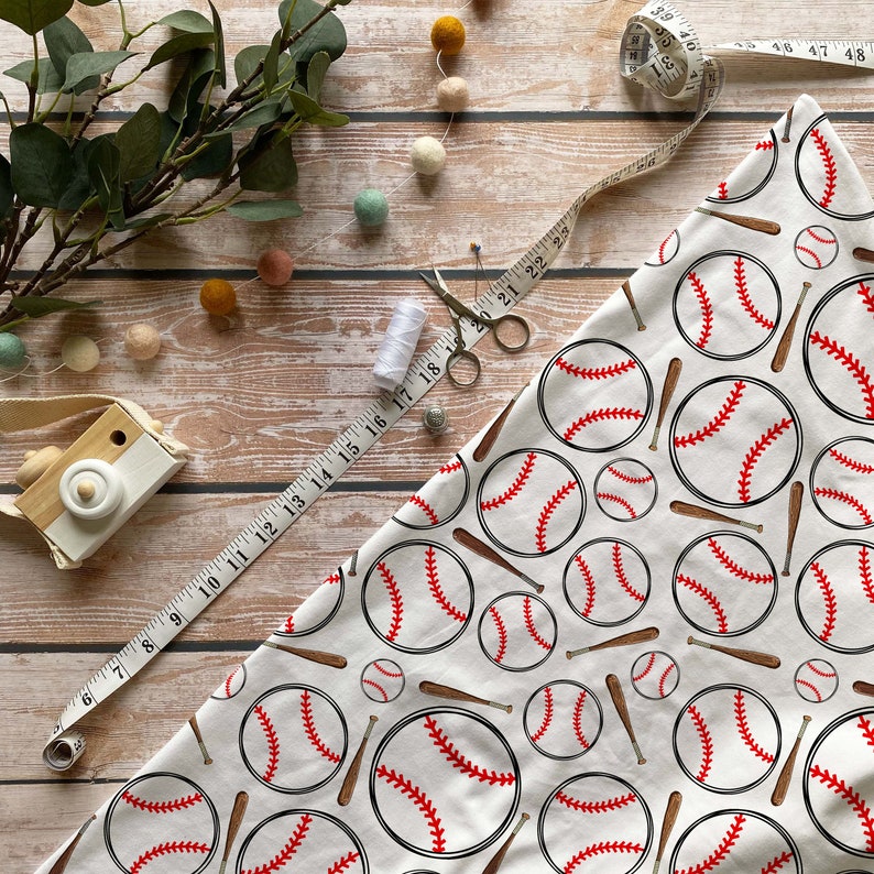 Baseball and Bat Seamless Repeat Pattern Baseball Fabric Pattern ...