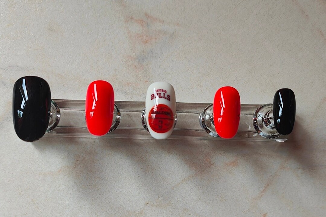 Chicago Bulls - USA - Basketball - Support - Press on Nails - Custom ...