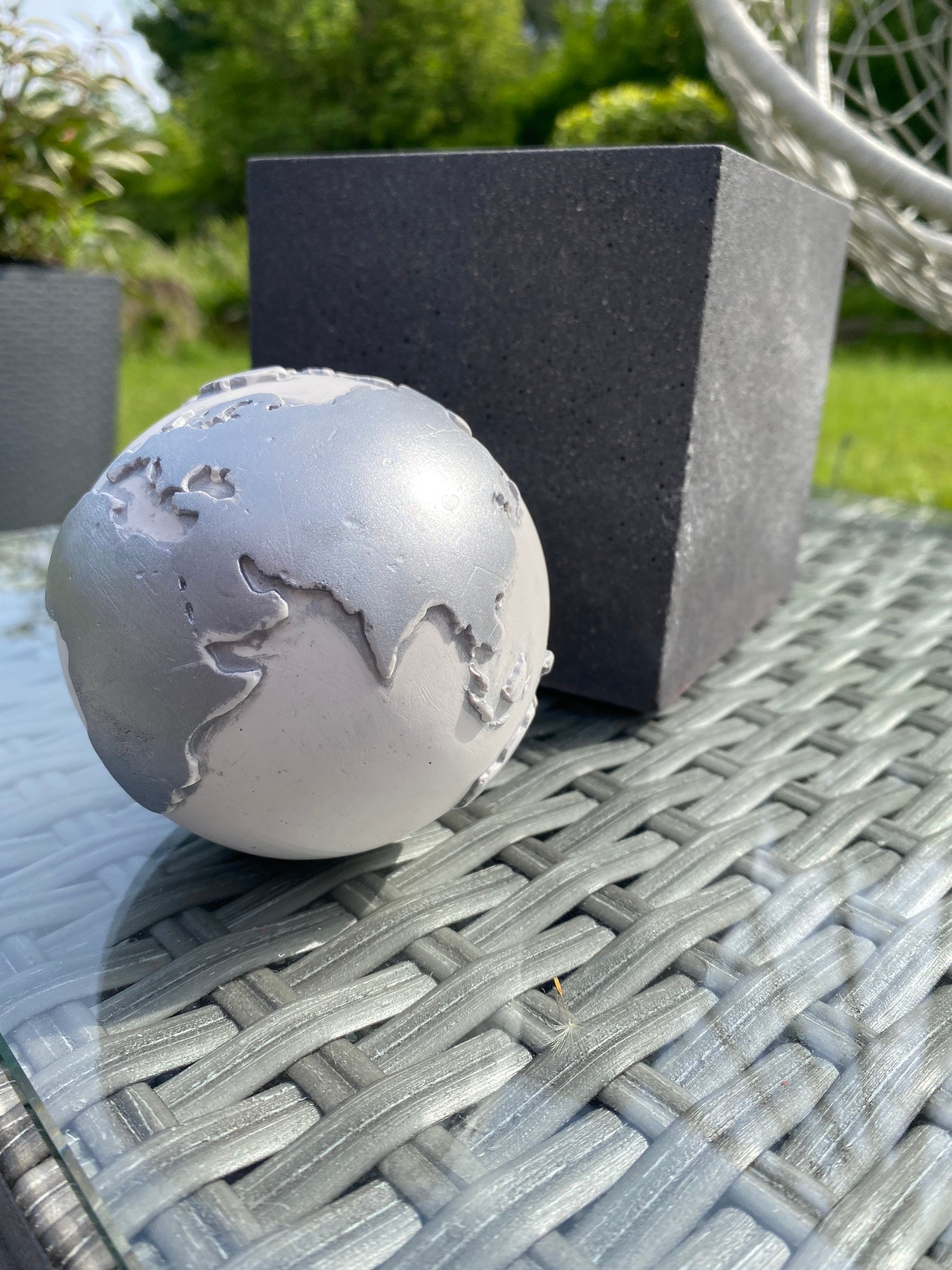 Jesmonite Globe Decor Planet Earth Paperweight Nordic Decor - Etsy