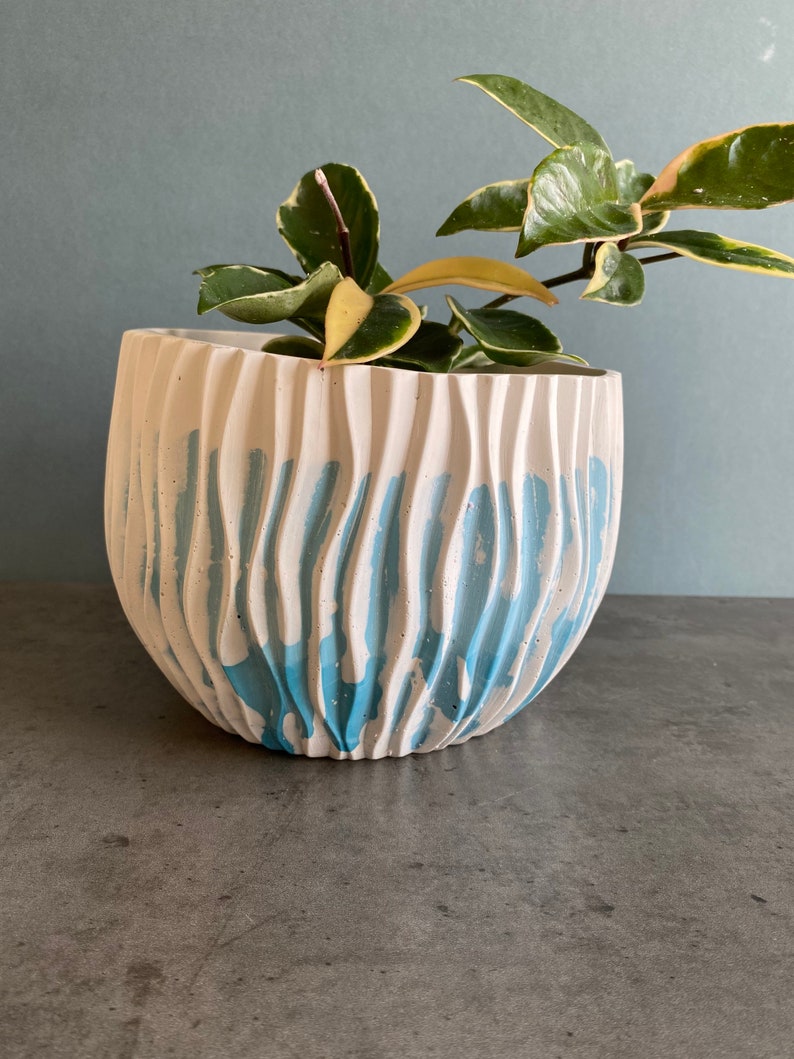 Large Round Wavy Jesmonite Plant Pot, Natural Stone Planter, House ...