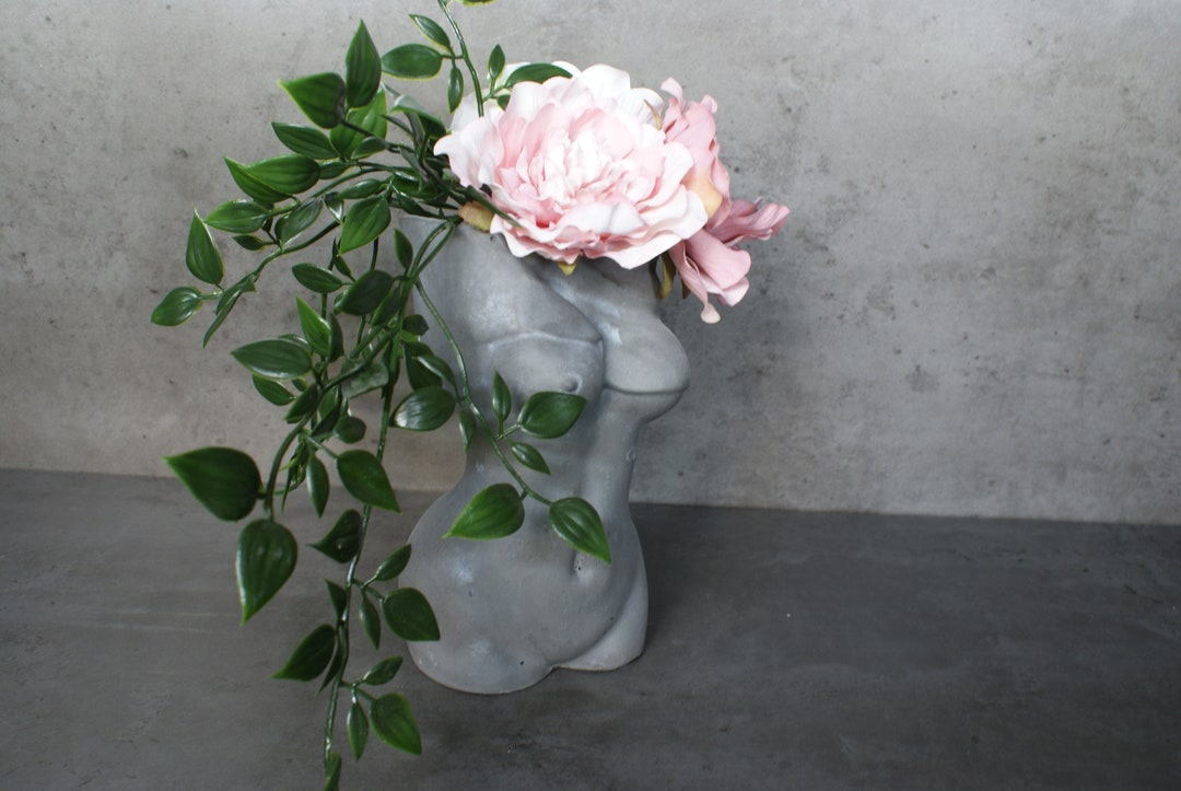 Woman Shapy Body Vase / Funny Planters UK / Concrete Planter / Boobies ...