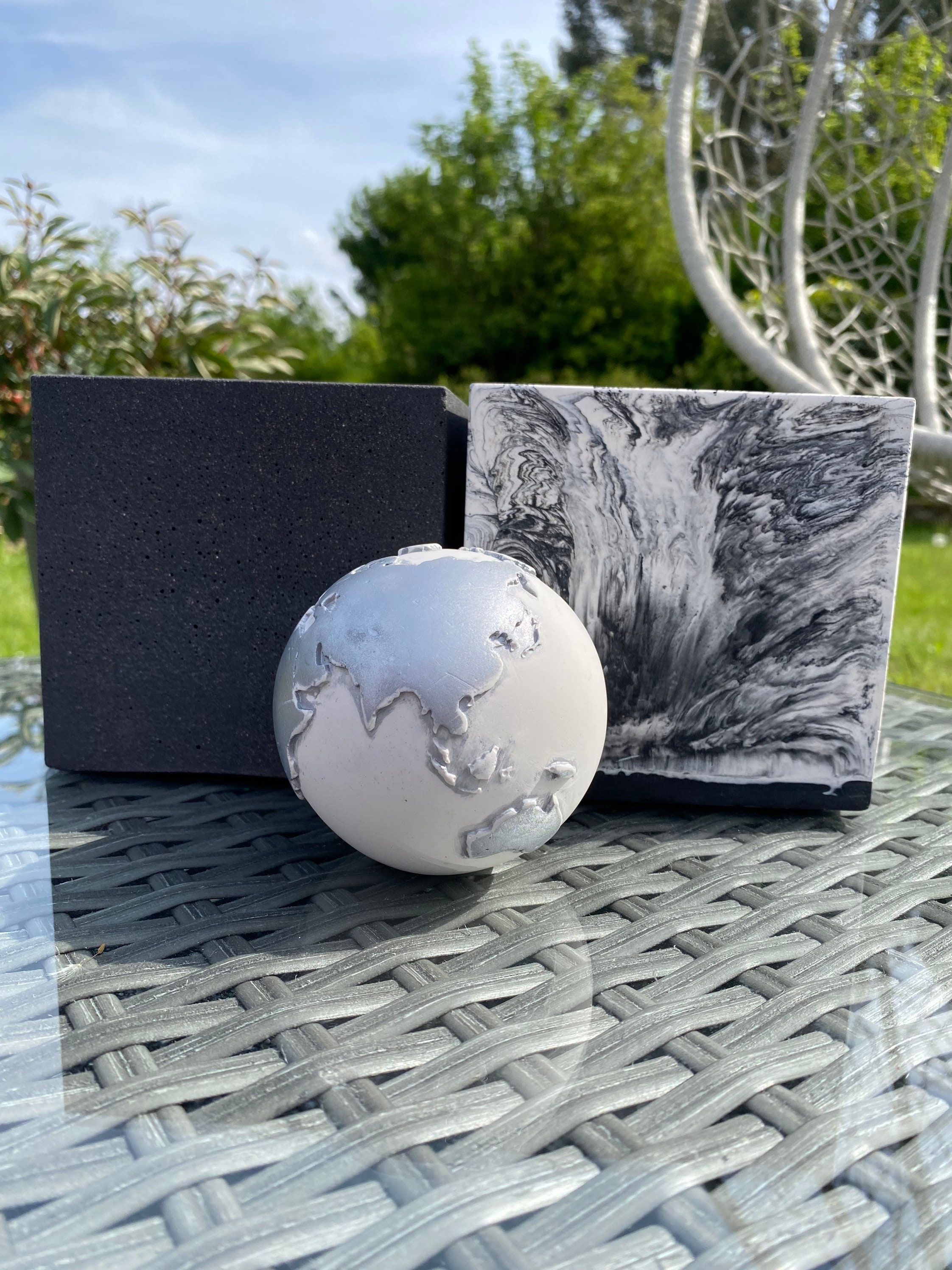 Jesmonite Globe Decor Planet Earth Paperweight Nordic Decor - Etsy