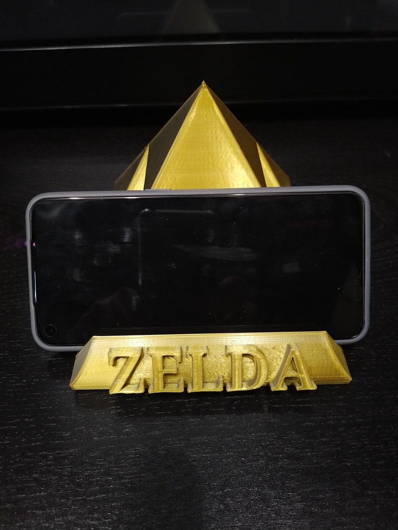 Zelda Triforce Holder - Etsy