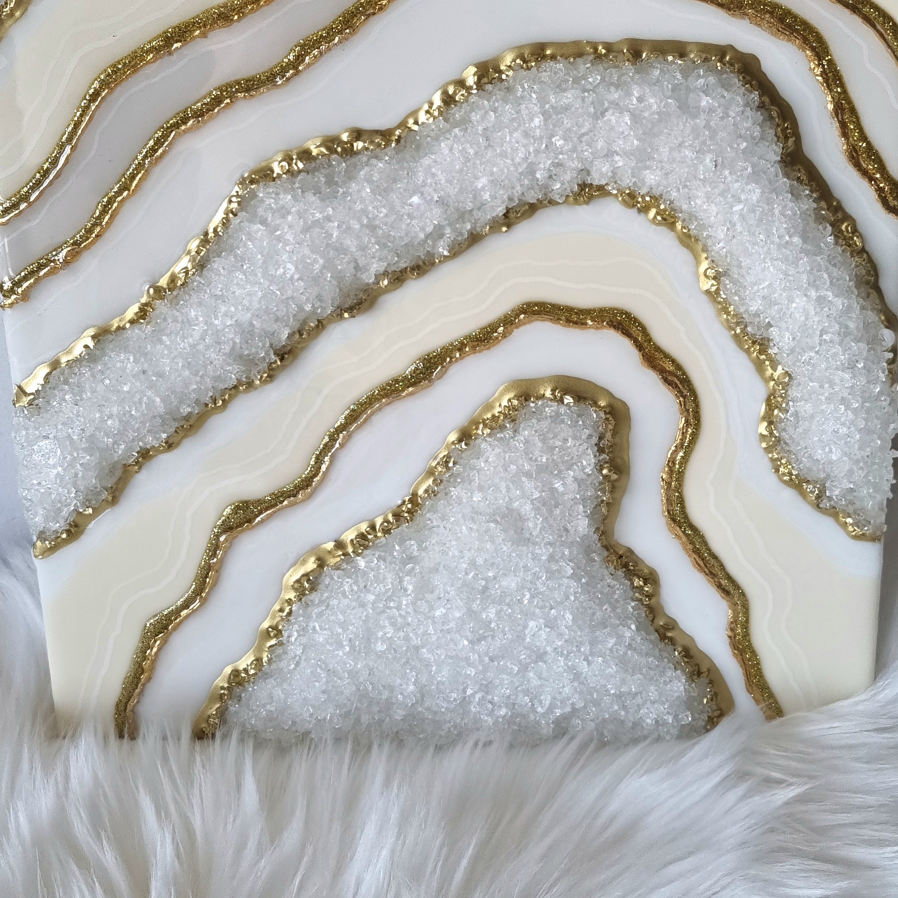 Wall Decor, Resin Wall Art, Crystal Geode Decor, Resin Geode Art - Etsy