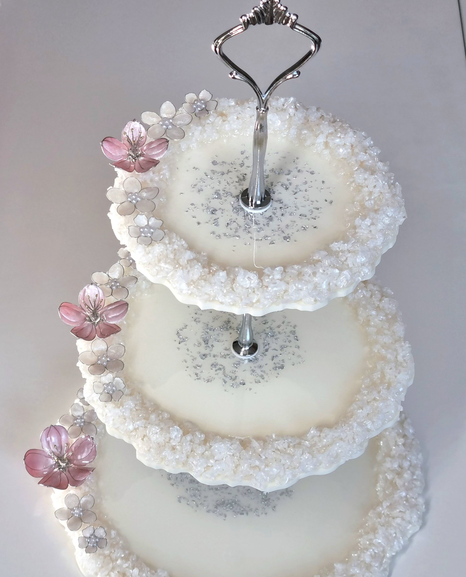 Cake Stand With Handmade Resin Flowers in Ivory, Pink and Pearl White ...