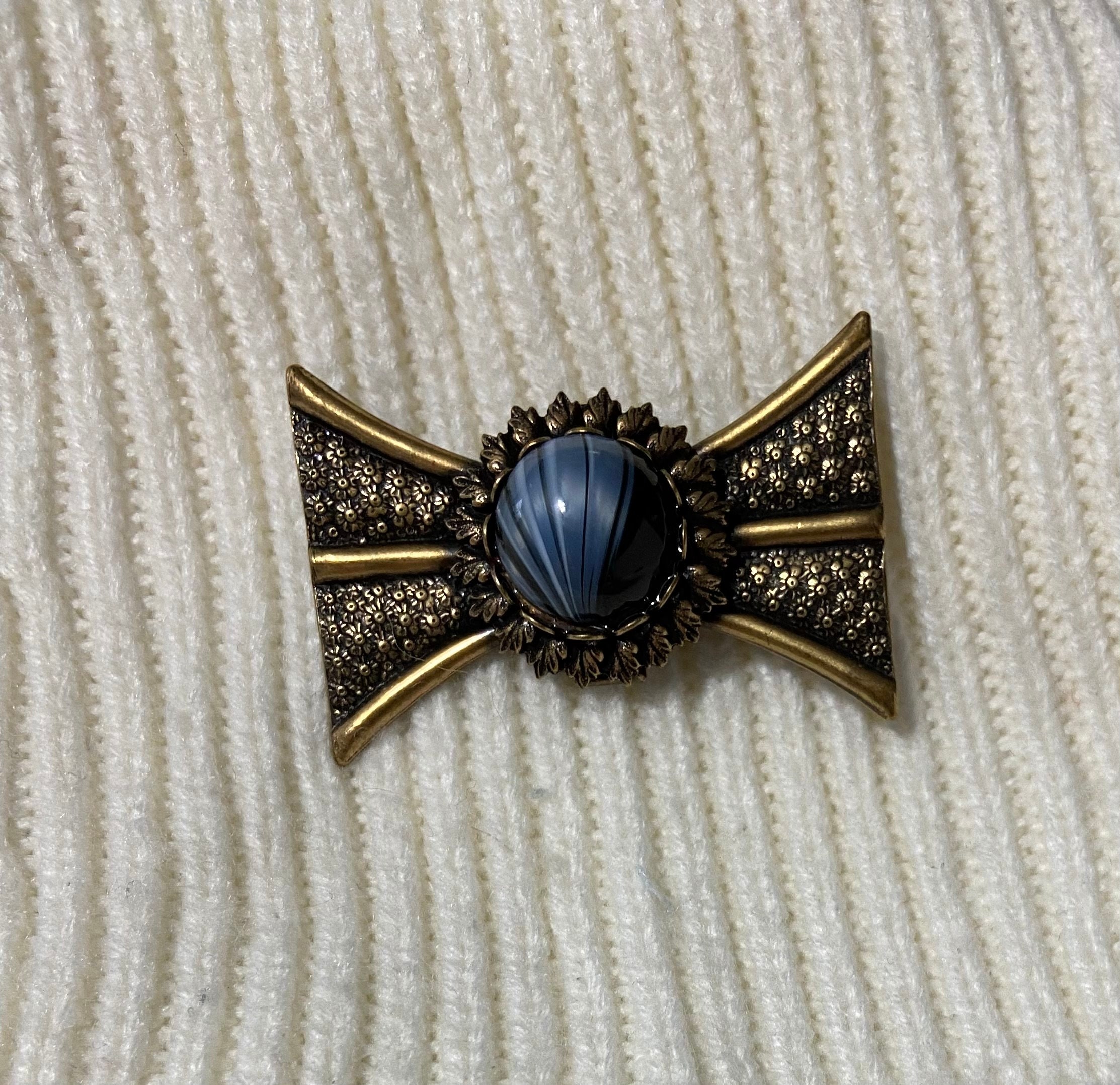 Antique Look Brass Pin/brooch - Multi-layer Brass Pin With Gray Stripe ...