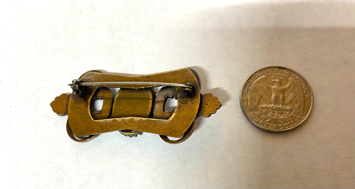Antique Look Brass Pin/brooch - Bar/collar Pin With Lime Green Cabochon ...