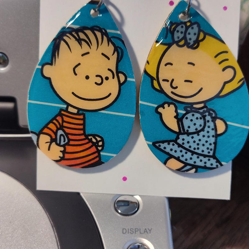 Linus and Sally Svg - Etsy