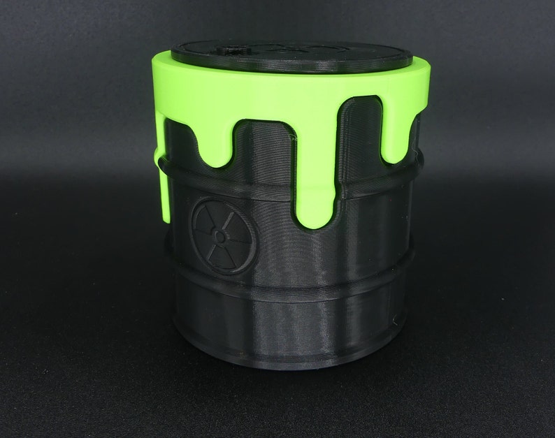 3D Printed Drippy Bucket Penpot Desktop - Etsy