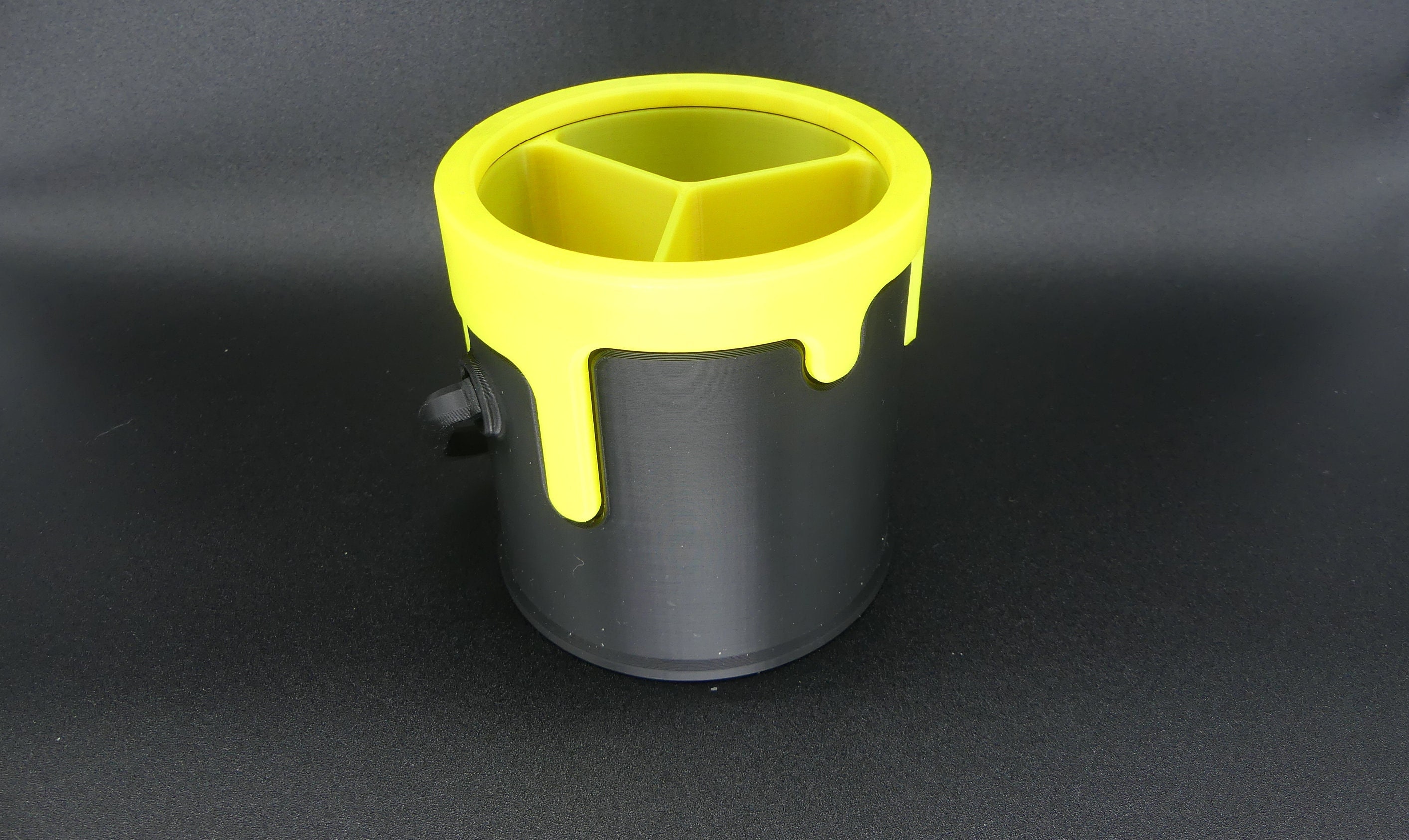 3D Printed Drippy Bucket, Penpot, Desktop - Etsy