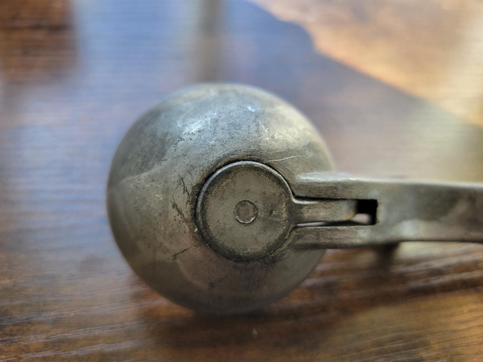 Aluminum Ice Cream Cone Scoop W/thump Flipper - Like Safe T Dipper ...