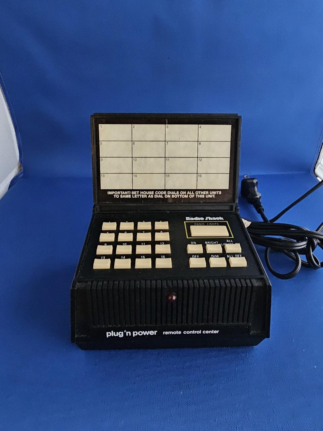 Radio Shack Plug N Power Remote Control Center 61-2678 Panic Light ...