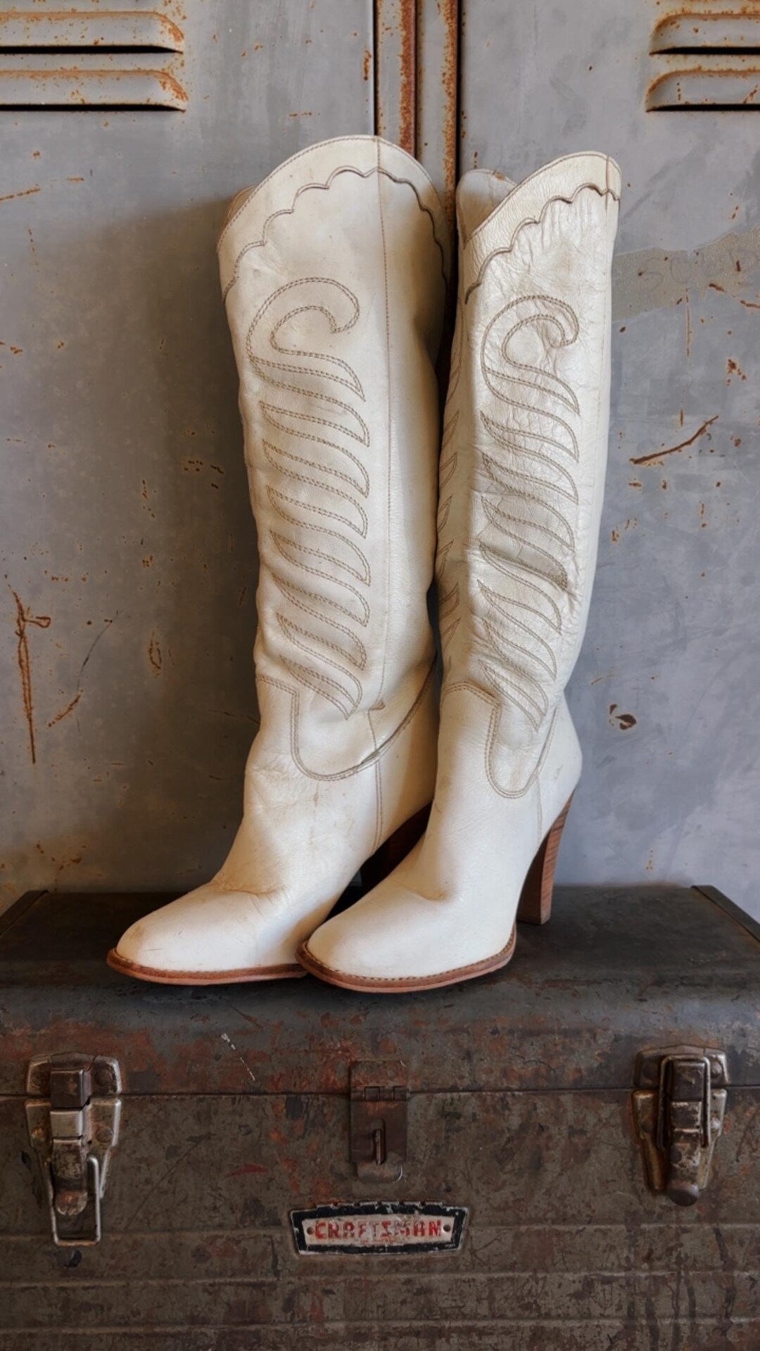 Vintage White Leather Cowboy Boots- 1970s With Brown Wooden Bottoms ...