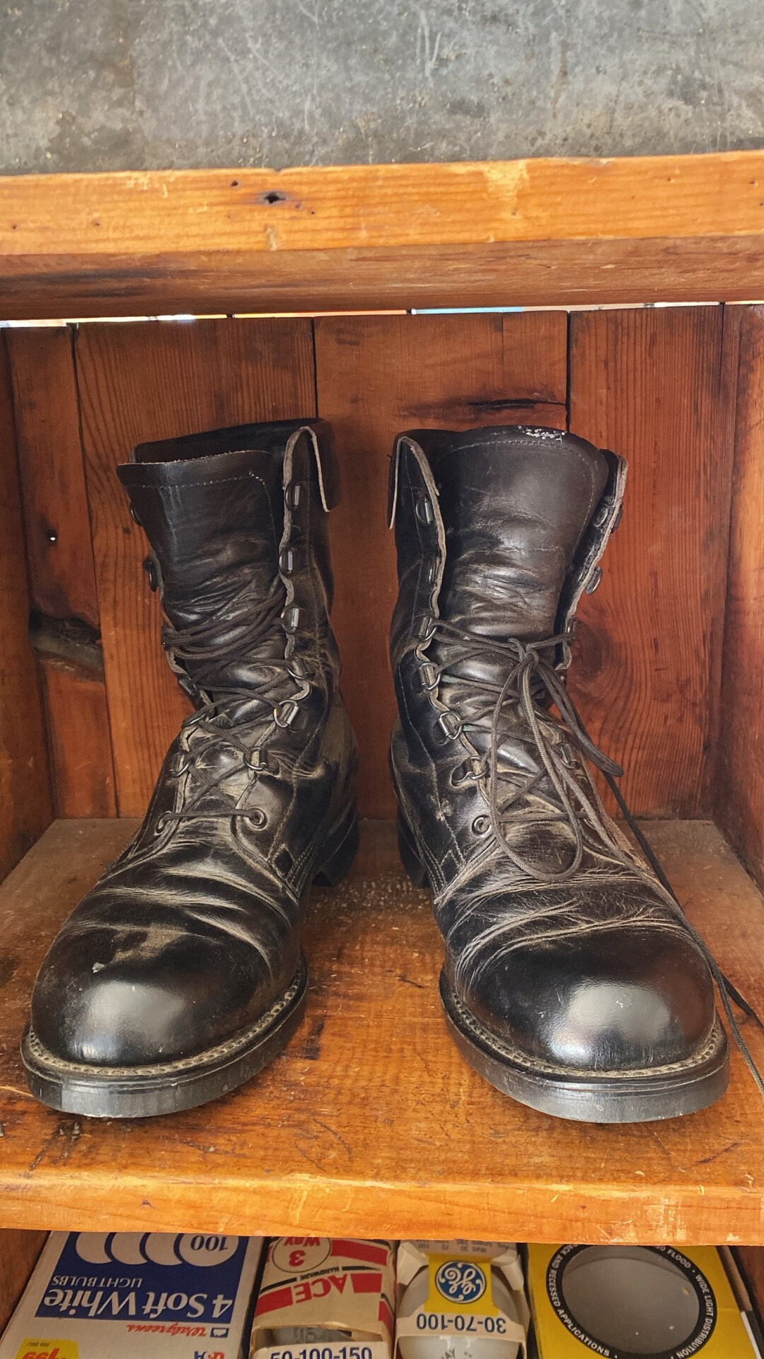 Vintage Addison Shoe Corporation November 1972 Size 8.5 Mens Combat ...