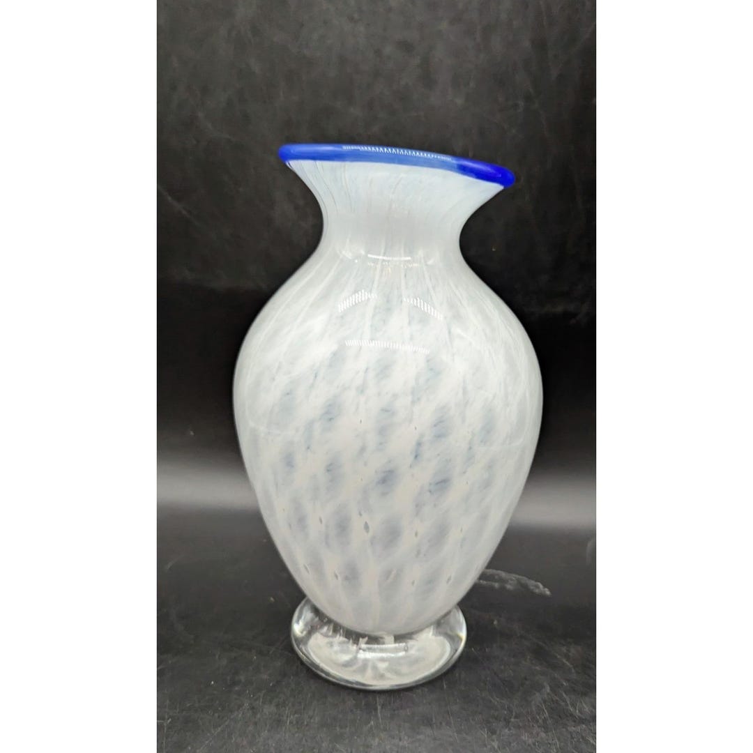 Vintage White Fishnet Art Glass Controlled Bubble Vase Blue Rim 7.25 ...
