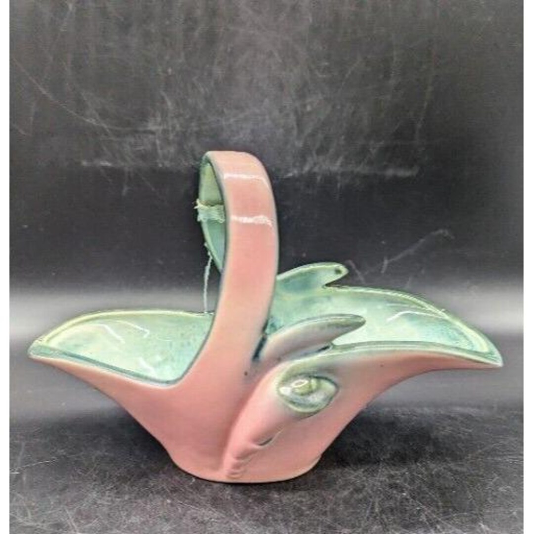 1950's VINTAGE HULL Pottery Basket Vase Pink With Green Interior #56 ...