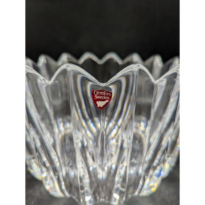 Vintage Orrefors fleur 7.5 Crystal Bowl Designed by Jan Johansson ...