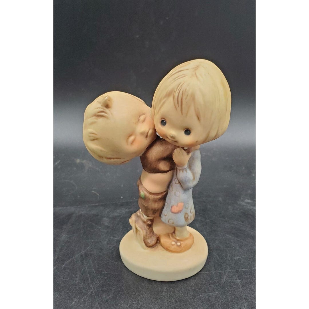 Vintage Goebel Hummel Hallmark Friends MCMLXXII 1972 TMK-5 Betsy Clark ...