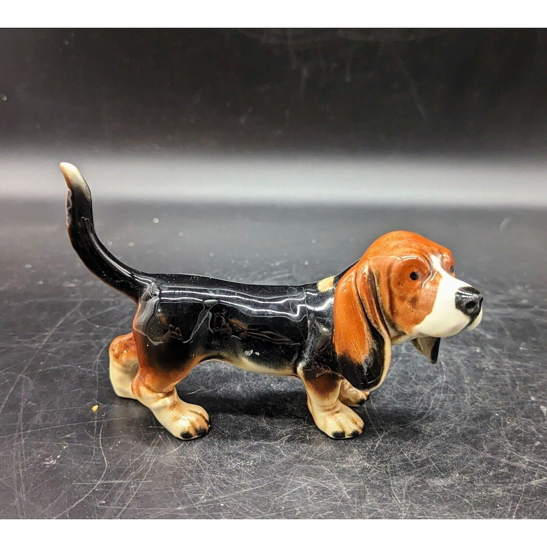 Vtg Goebel Basset Hound Dog Pet Tail up Figurine West Germany 5" Hand ...