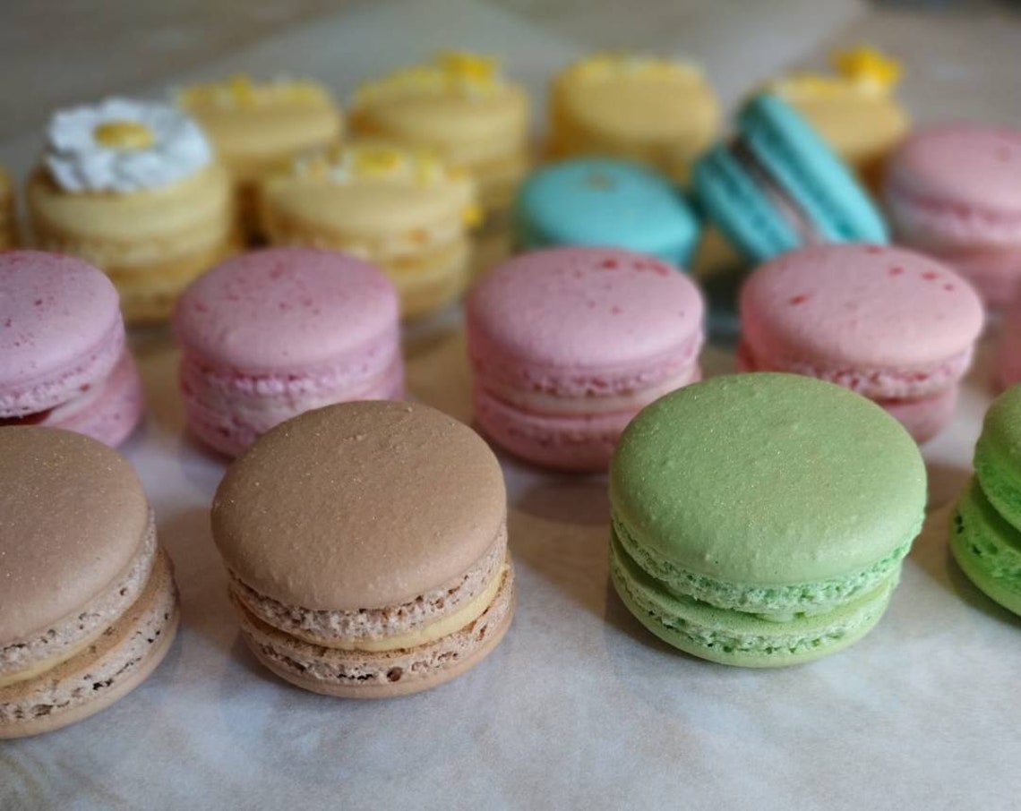 The Mix of Macarons, 3 Flavours You Choose - Etsy Canada