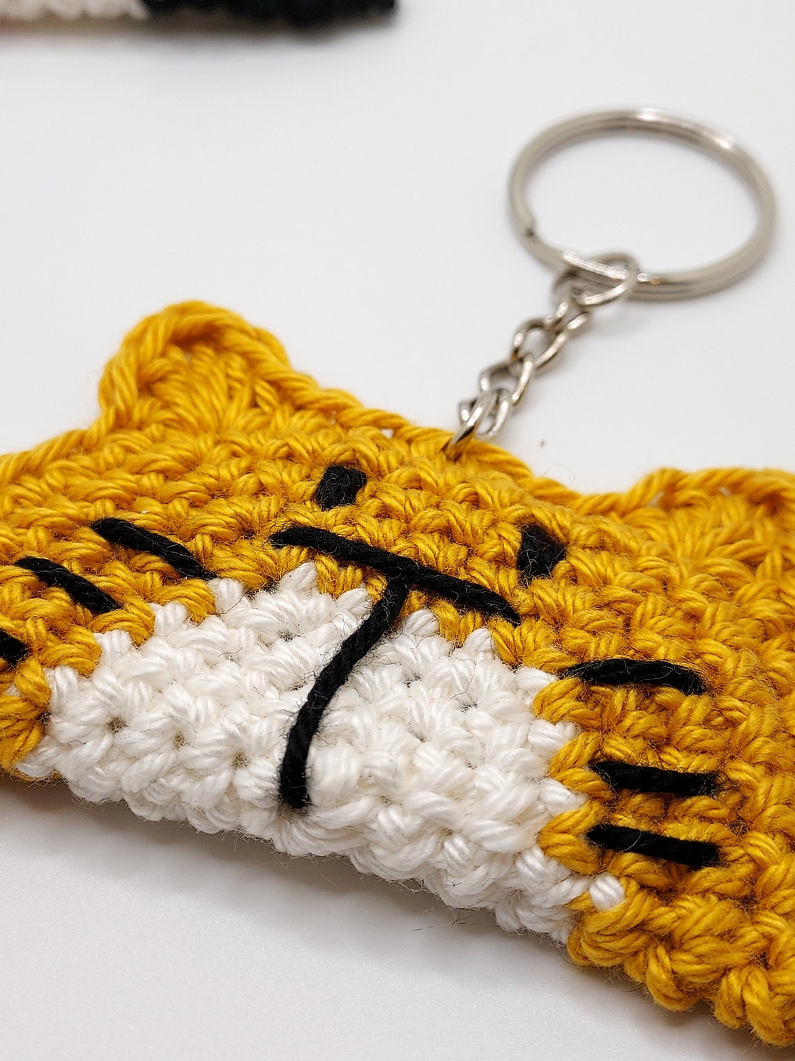 Crochet Cat Face Keychain: Handmade Cotton Yarn Bag Charm - Etsy