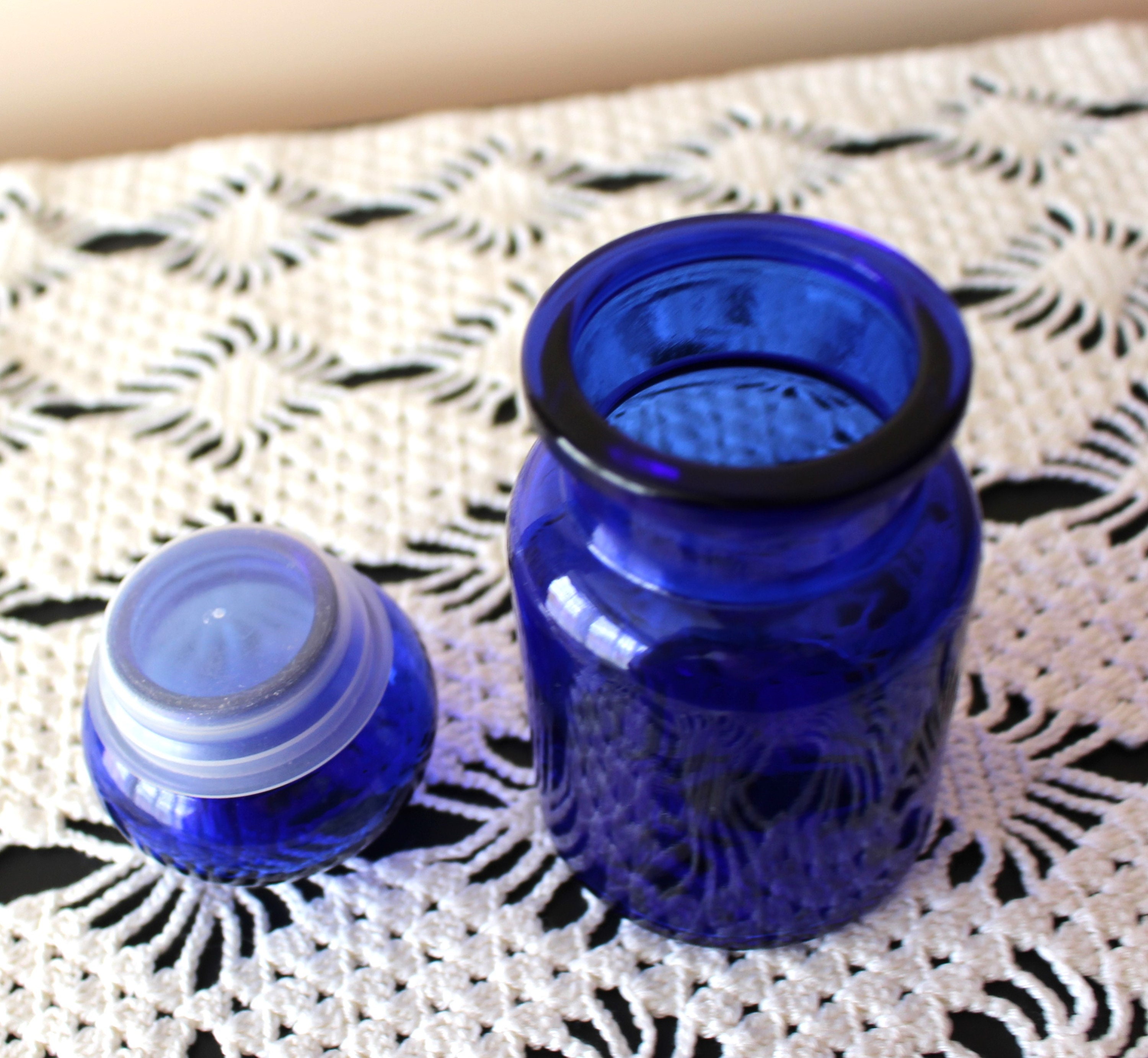 Vintage Apothecary Chemist Cobalt Blue Glass Container/jar With Bubble ...