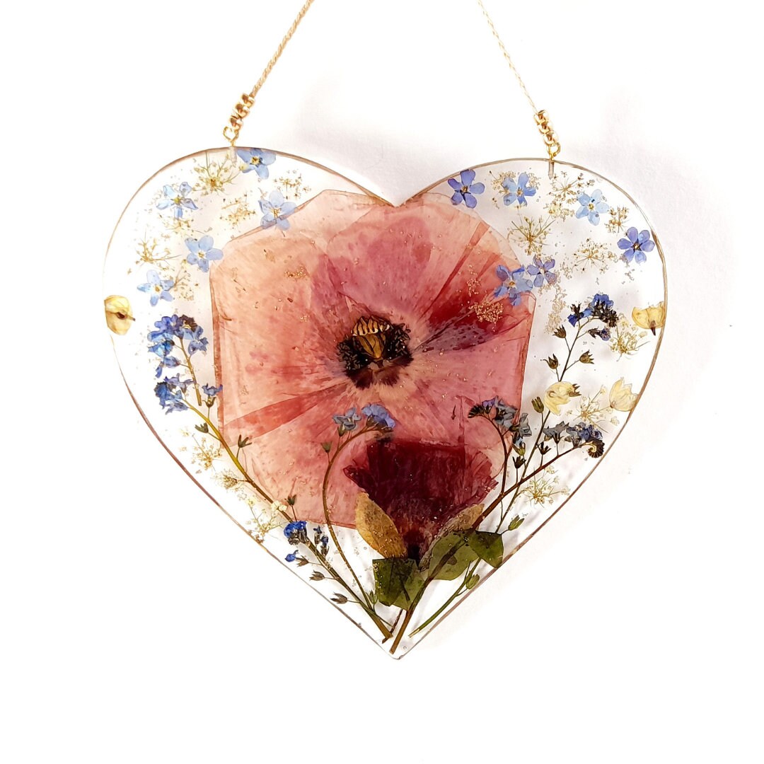 Custom Flower Hart Made From Dried Flowers and Crystal Resin, Perfect ...