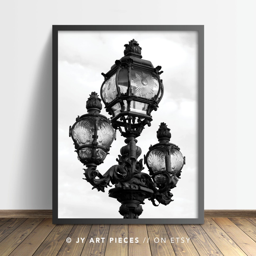 London Lamp Post Print: Black and White Photography (instant Download ...