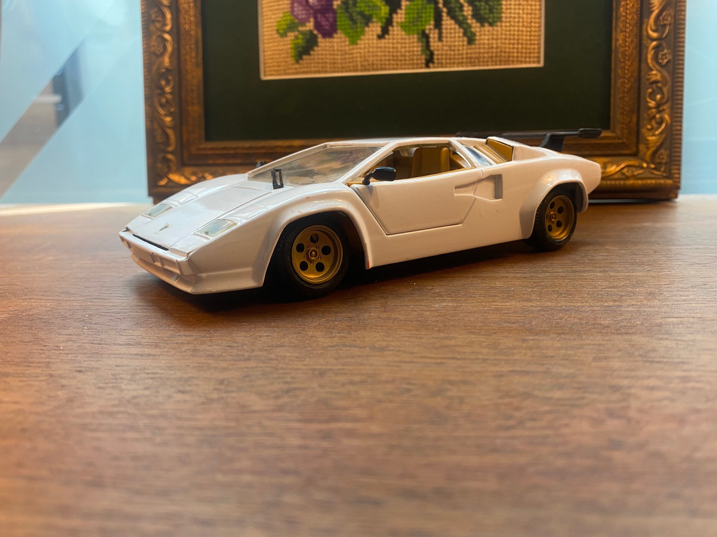 Lamborghini Countach Diecast, Lamborghini Collection Cars, 1/24 Scale ...
