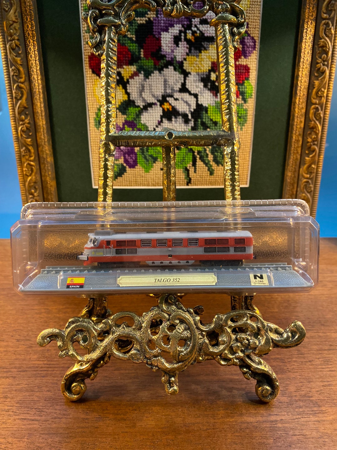 Locomotive Spain Talgo 352 Train Diecast, Delprado Train Diecast, First ...