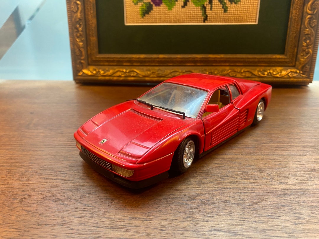 Ferrari Testarossa Vintage Diecast Car, Ferrari Collection Cars, 1/24 ...