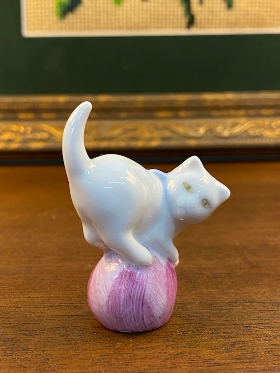 Herend Porcelain Figurines Cat Play With Yarn First Quality - Etsy