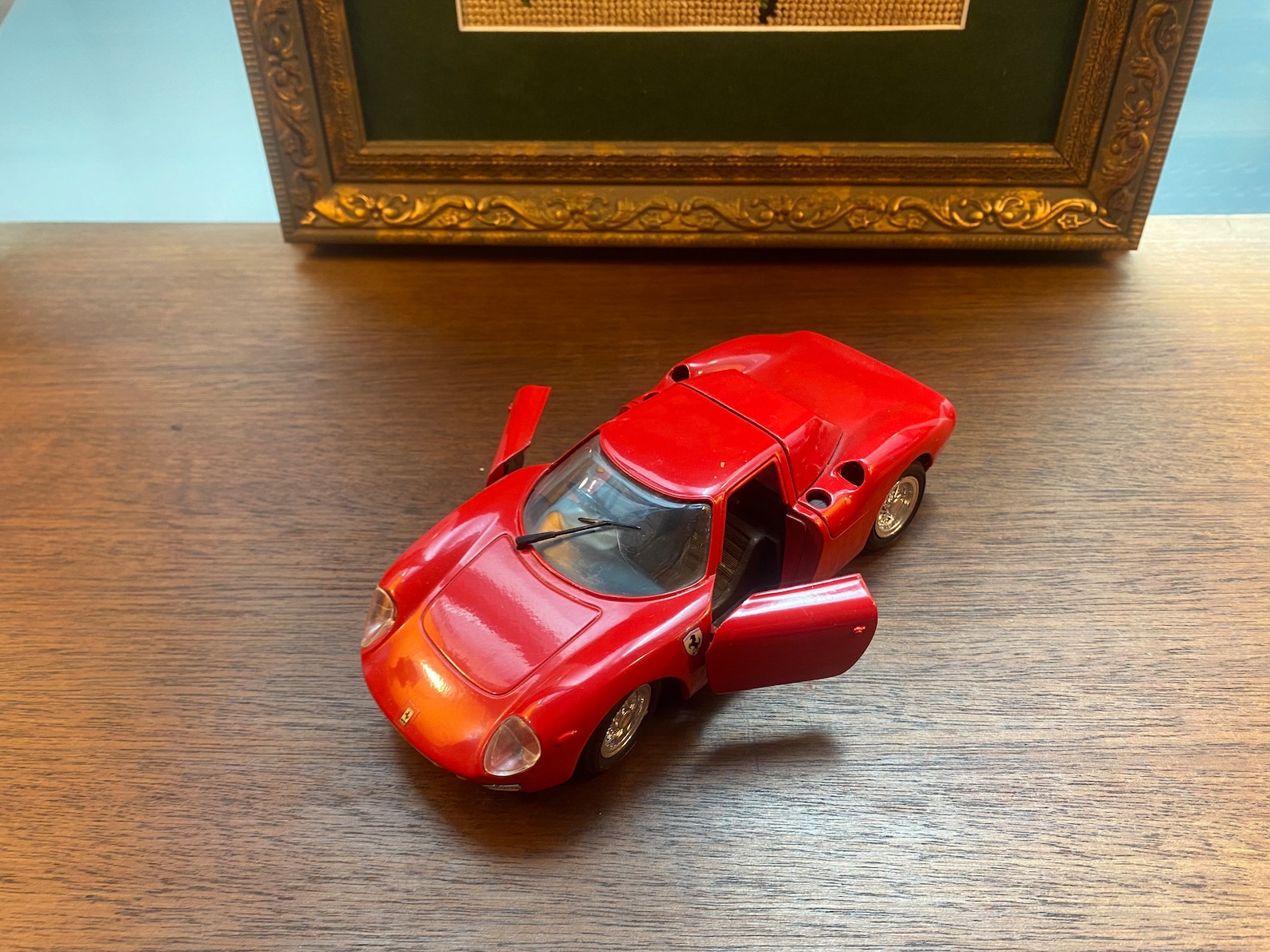 Ferrari 250 LM Vintage Diecast Car, Ferrari Collection Cars, 1/24 Scale ...