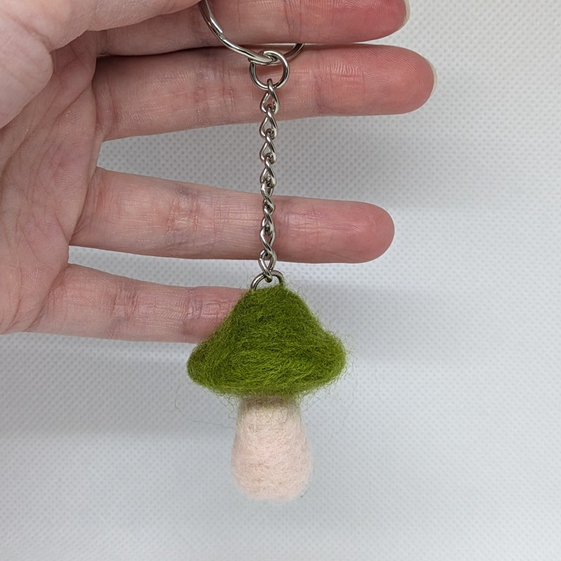 Felt Keychain - Etsy