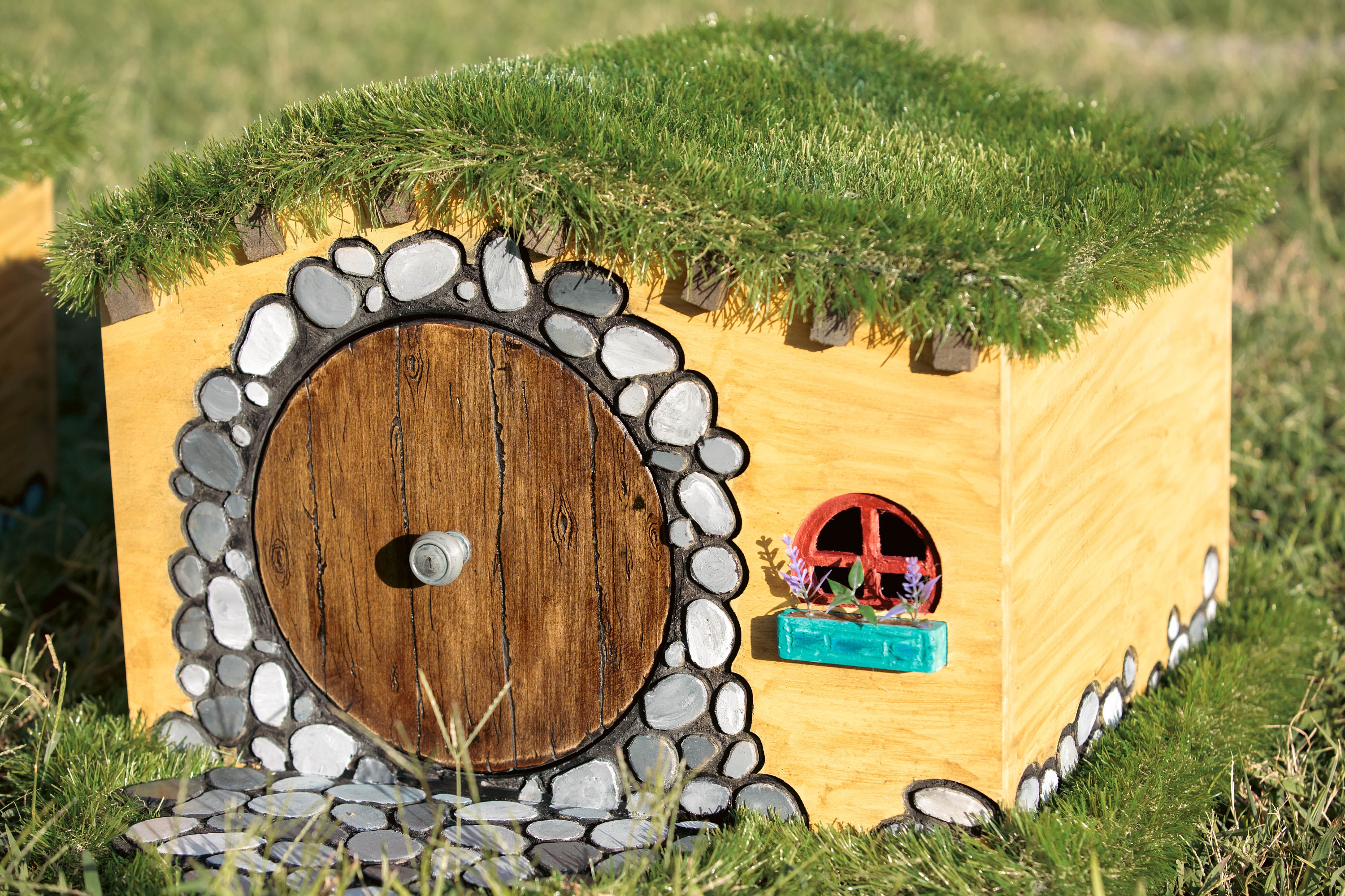 Handmade Hobbit House-inspired Pet Home the Cheshire - Etsy