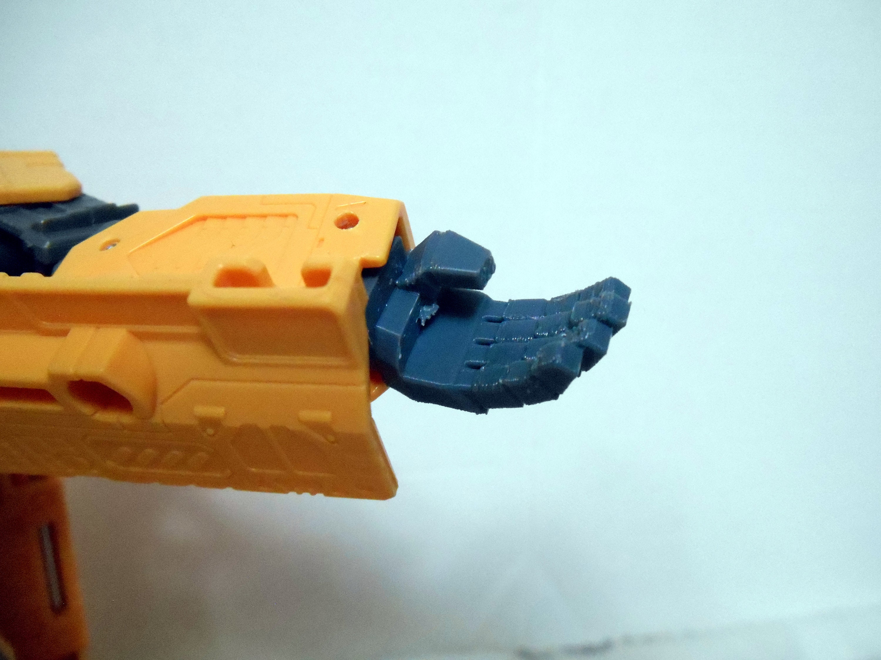 Transformers WFC Mainframe Relaxed Hands - Etsy