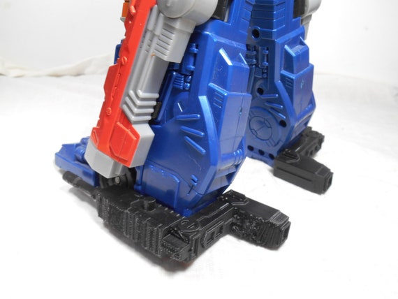Transformers Cybertron Optimus Prime Sonic Wing Mode