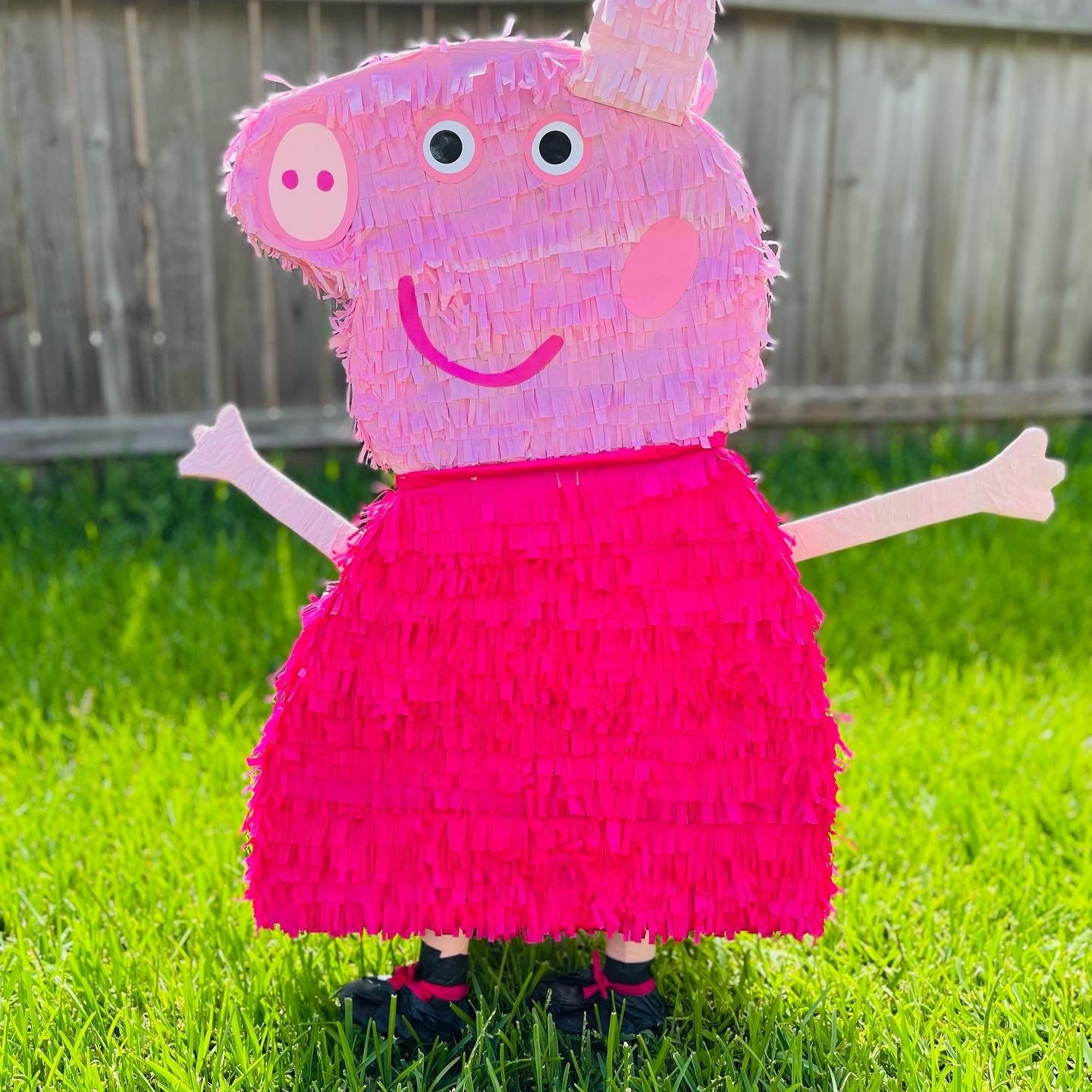 Peppa Pig Pinata - Etsy
